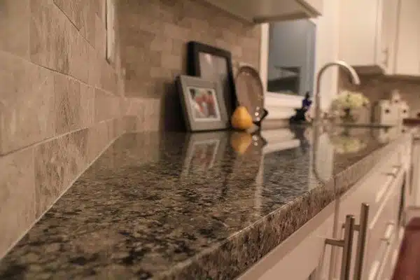 Granite Splashbacks: Stylish And Practical Kitchen Solutions - Galaxy New